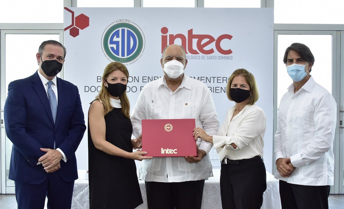 Instituto Tecnológico de Santo Domingo - Grupo SID e INTEC firman convenio para crear la beca ...